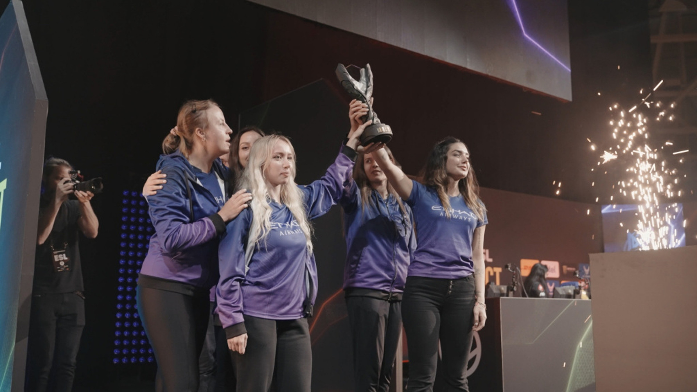 Nigma Galaxy Docu-Series Details Female CSGO Team's Success Story - GINX TV