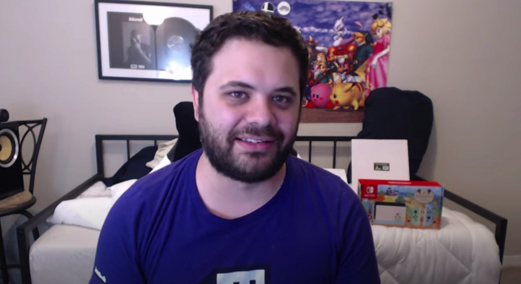 Hungrybox thanks fan who hurled dead crab at him during Smash Bros ...